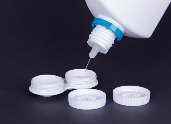 How to Wear Contact Lenses Safely | LensDirect